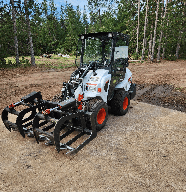 L28 Articulating loader