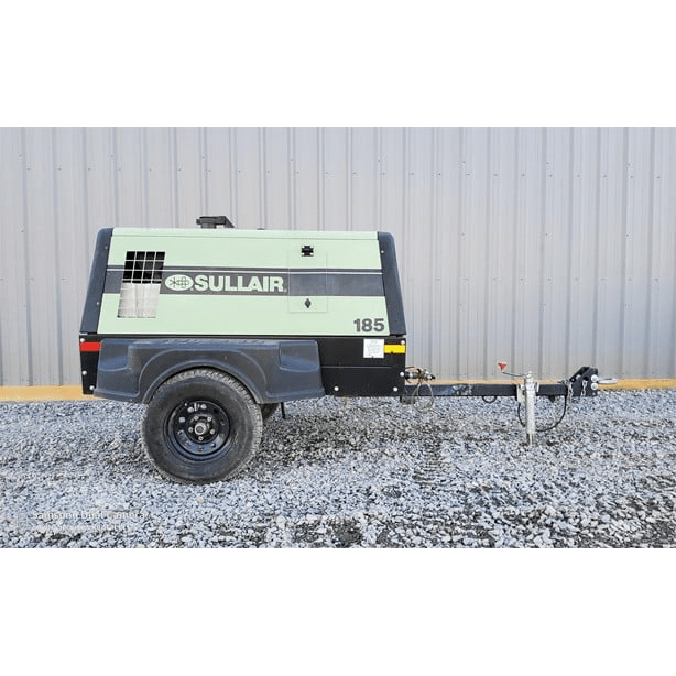 185 CFM Tow Behind Compressor